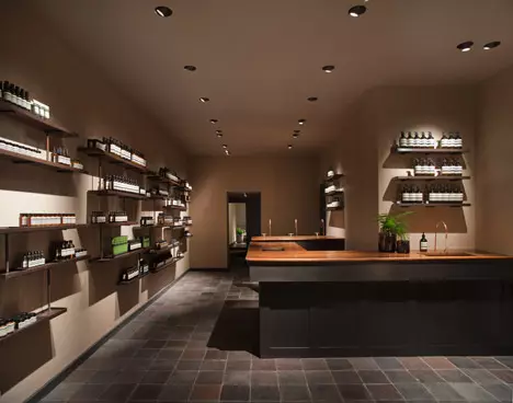 Aesop Lamb's Conduit Street pa James Plumb