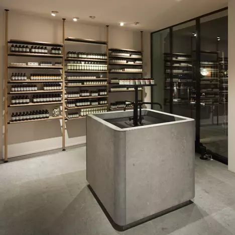 Aesop ABC Viertel Hamburg pa Vincent Van Duysen Architects