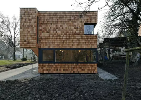 Noorteklubi laiendus, autor Bernd Zimmermann Architekten