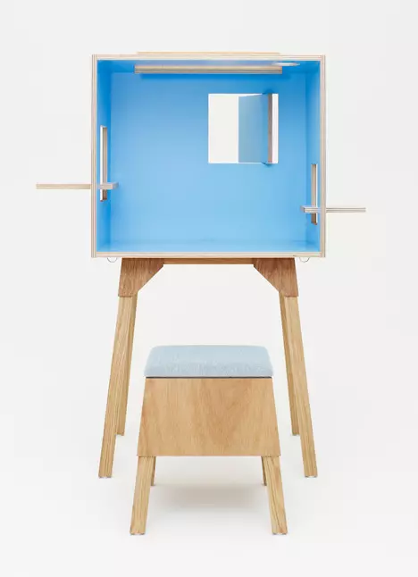 Koloro-Schreibtisch von Torafu Architects