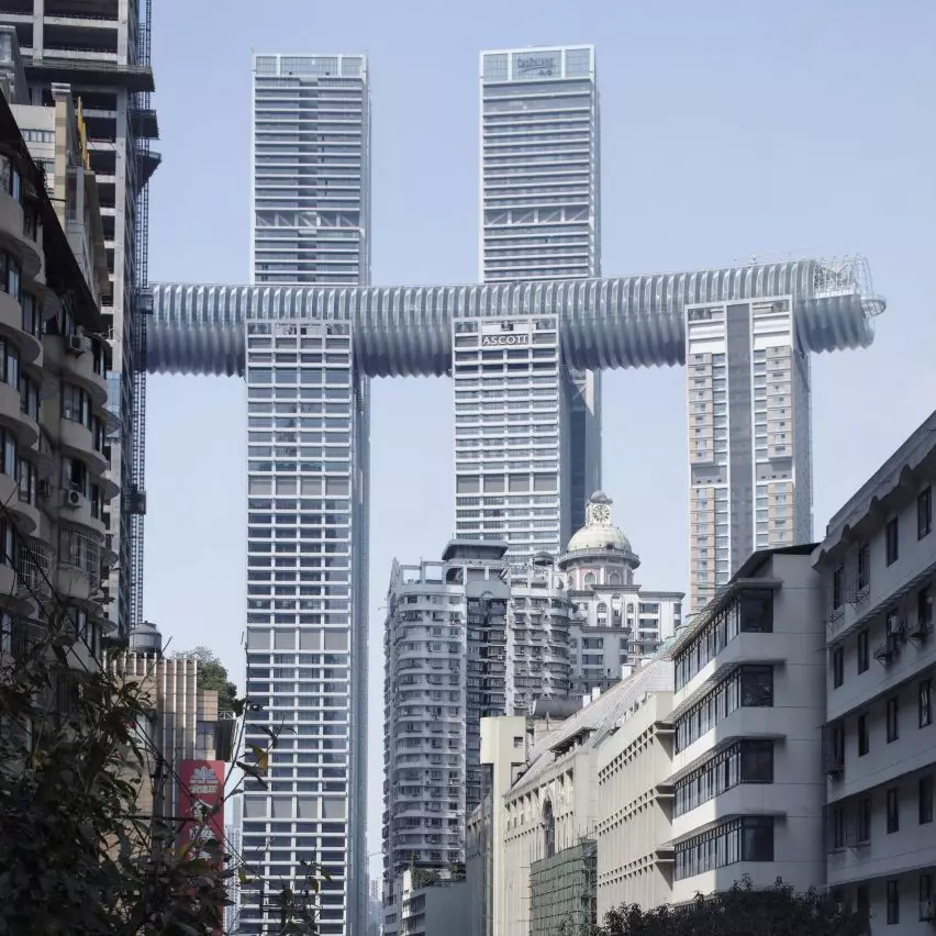 គម្រោងស្ថាបត្យកម្មចិនកំពូលទាំង 10 របស់ Dezeen ឆ្នាំ 2020៖ The Crystal, Chongqing, ដោយ Safdie Architects