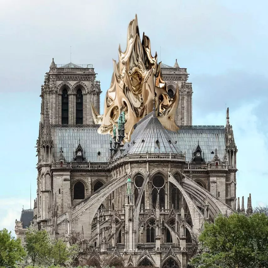 Spéirlingí malartacha Ardeaglais Notre-Dame