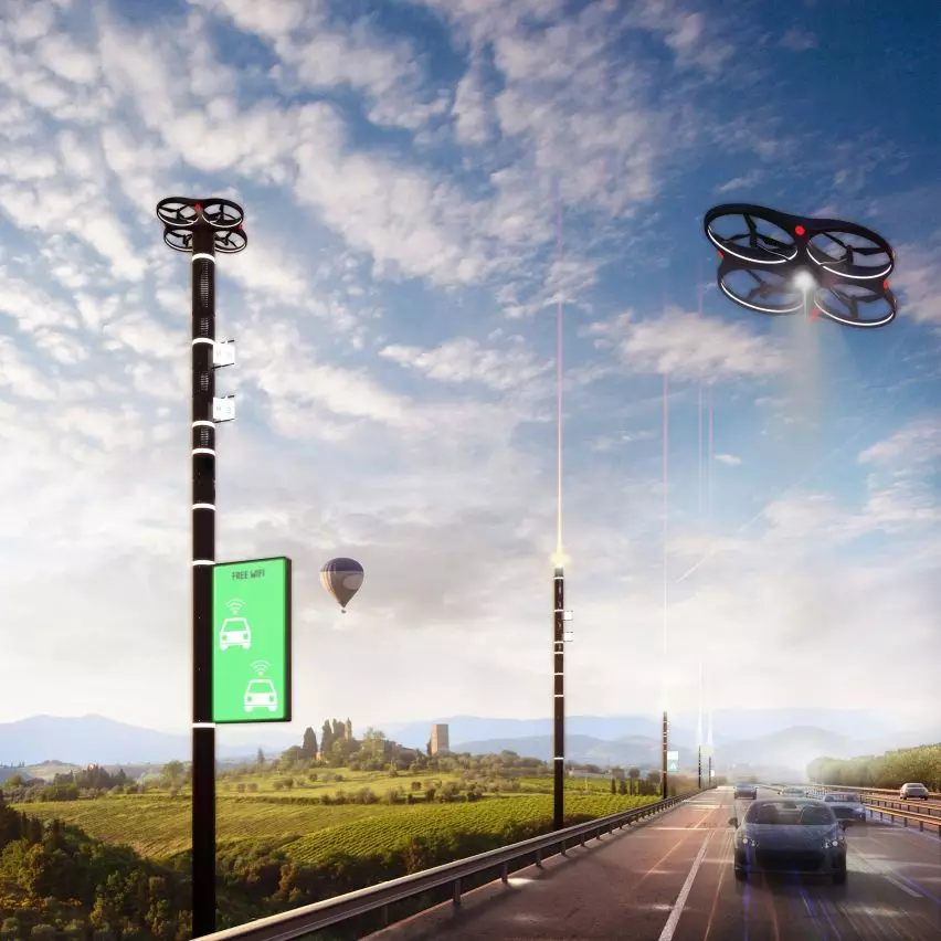 Карло Ратти представляет интеллектуальную дорожную систему с летающими дронами
