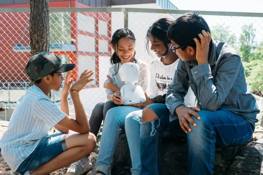 AV1 é um robô que ajuda crianças doentes a acompanhar os trabalhos escolares