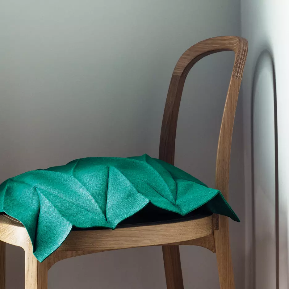 Iiittala x Issey Miyake-samarbete för heminsamling på Stockholm Design Fair 2016