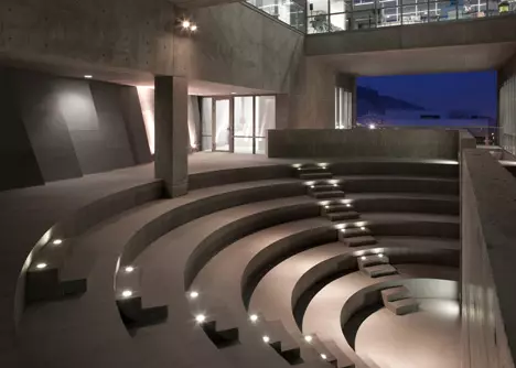 Centro Roberto Garza Sada de Arte Arquitectura y Diseño por Tadao Ando