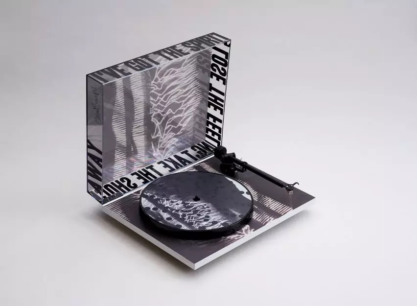 由著名藝術家和設計師裝飾的 10 個獨特轉盤將在 Planar 1/1 拍賣