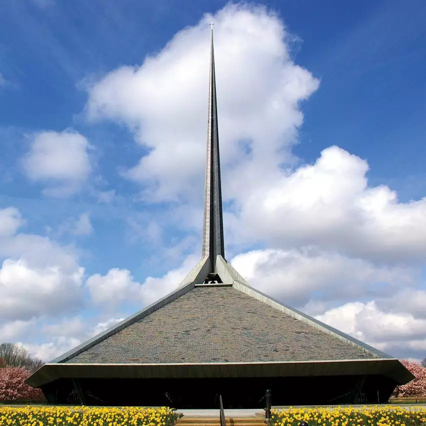 North Christian Church troch Eero Saarinen, 1964