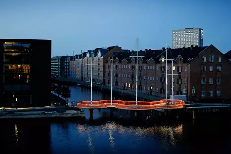 Cirkelbroen በ Olafur Eliasson