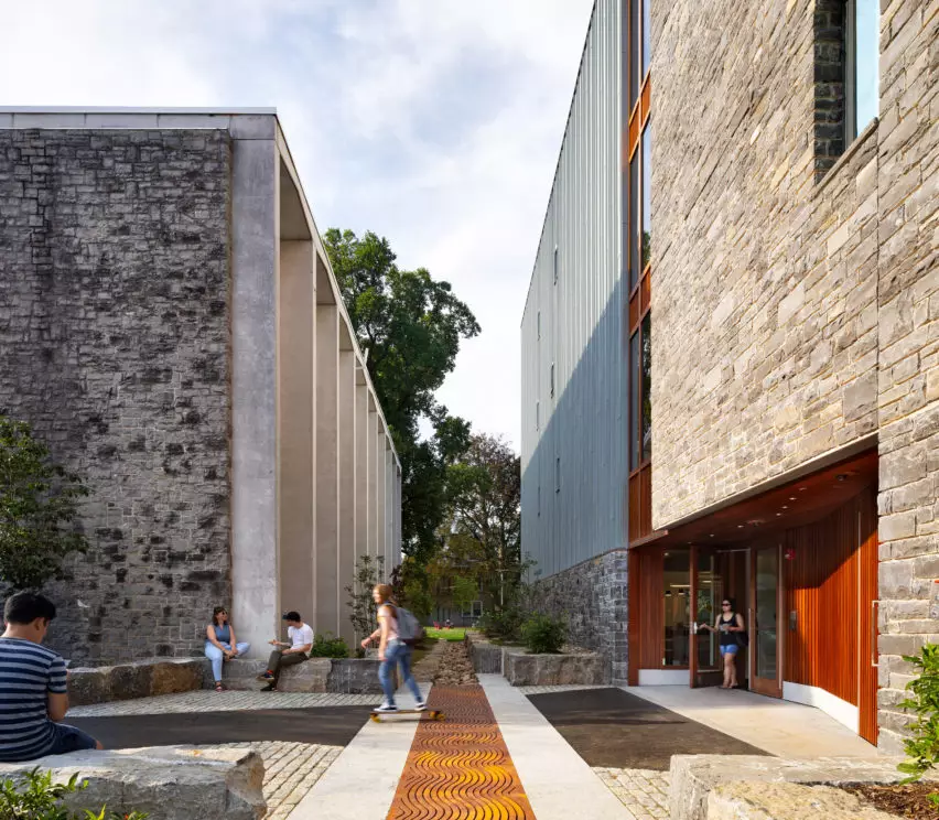 Dickinson College High Street Residence Hall oleh Deborah Berke Partners