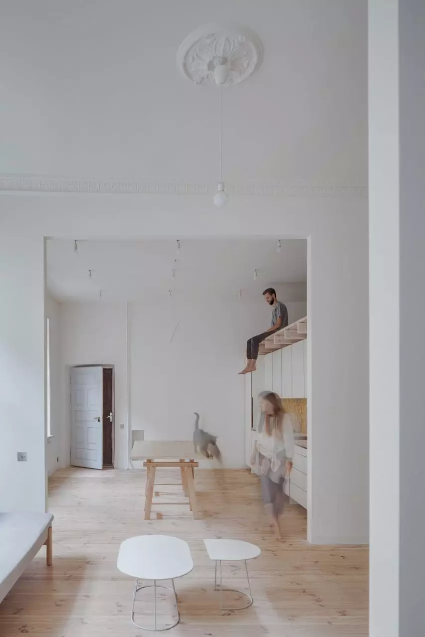 Mladý rodinný byt vo Vilniuse, navrhnutý ŠA Atelier