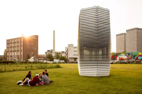 Smogfreier Turm von Daan Roosegaarde