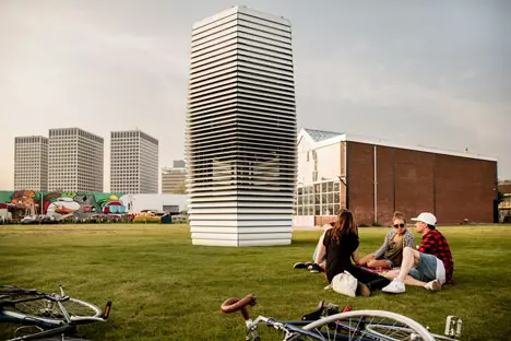 Smogfreier Turm von Daan Roosegaarde