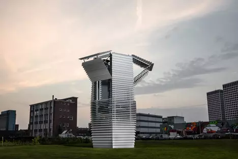 Smogfreier Turm von Daan Roosegaarde