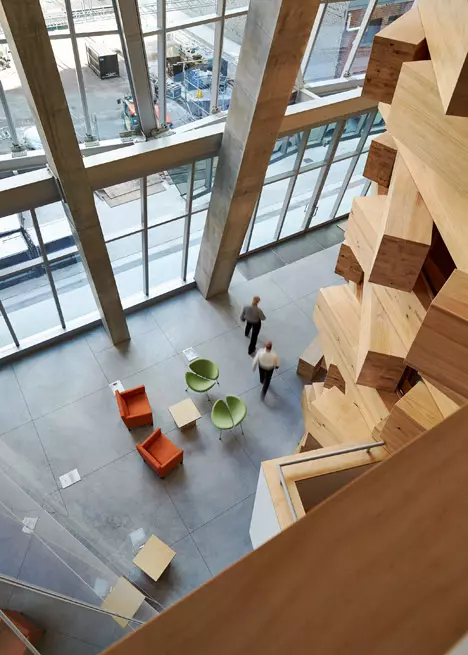 UTS Business School door Frank Gehry