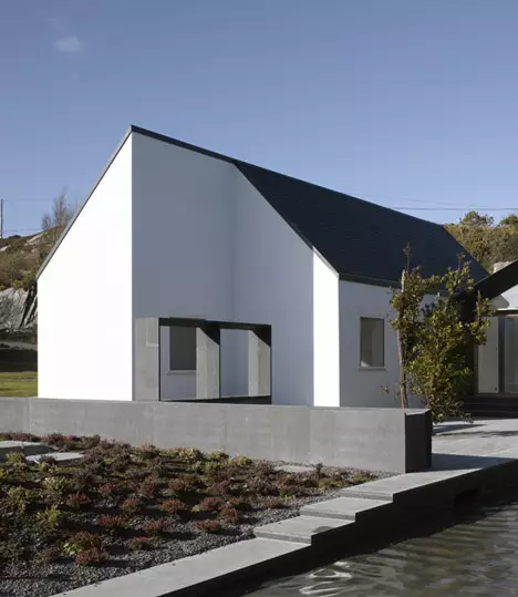 Bahay sa Goleen ni Niall McLaughlin Architects