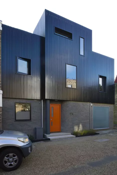 Highbury Terrace Mews by Studio 54 Architecture