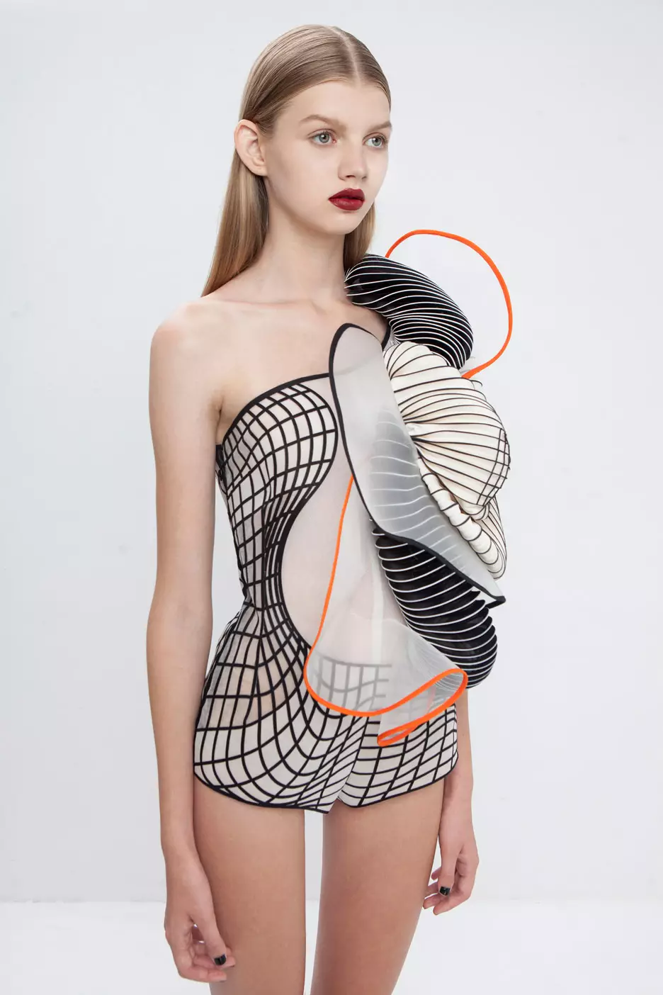 Bodysuit tina koleksi Hard Copy ku Noa Raviv, 2014