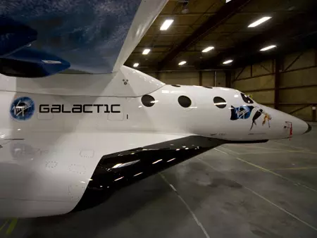 SpaceShipTwo od Virgin Galactic 49645_1