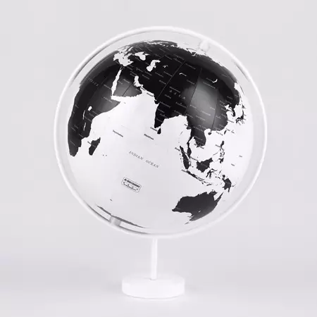 Corona globes dening Nendo 49867_3