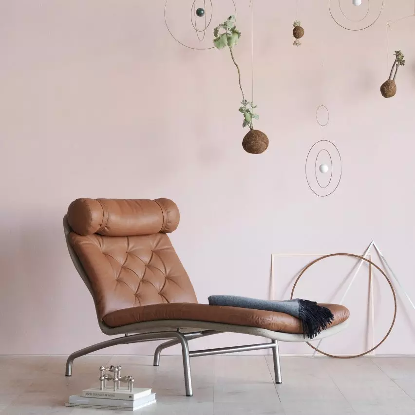 Natal-furniture-reissues-av-72-chair-arne-vodder-reissue-erik-jorgensen-design-chair_dezeen_sqb