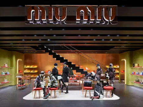 Miu Miu Aoyama Tokyo dening Herzog lan de Meuron