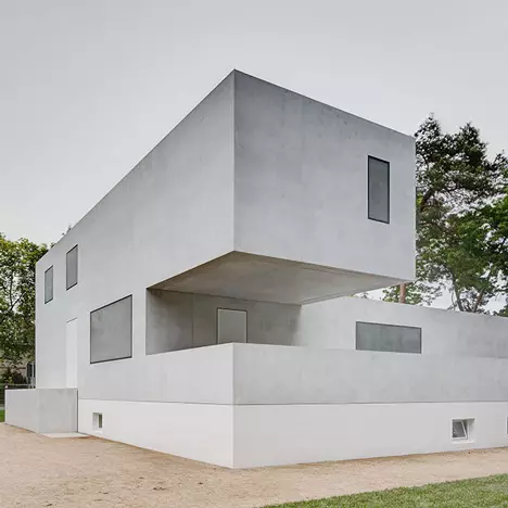 Bauhaus Masters Houses reinterpretita fare de Bruno Fioretti Marquez