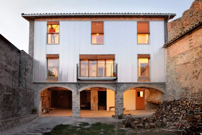 Casa Policarbonat door Bunyesc Arquitectes