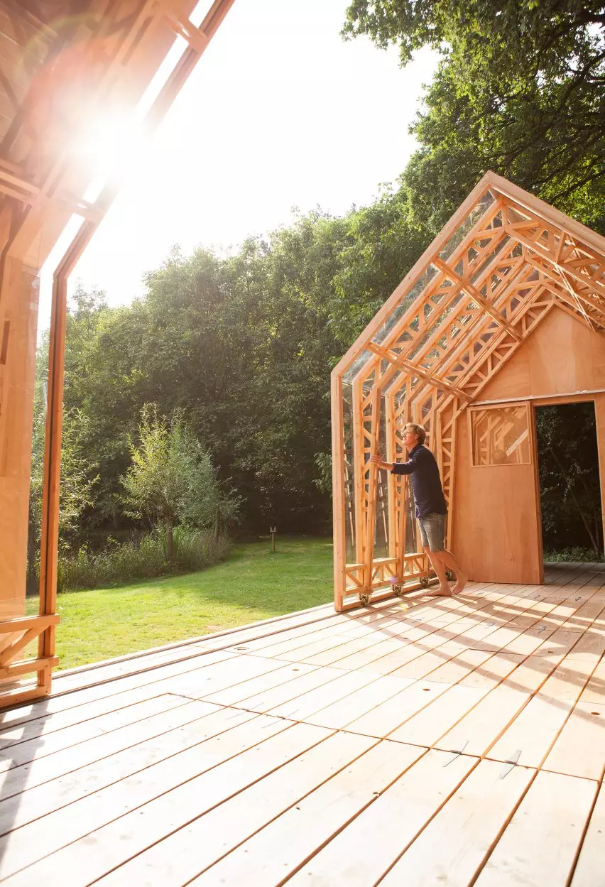 garden-house-caspar-schols-architecture-dezeen-_dezeen_2364_col_16