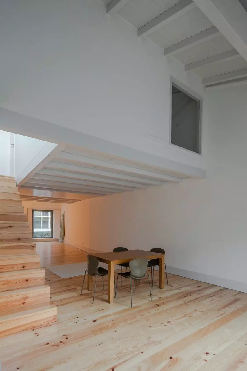 Alves da Veiga los ntawm Pedro Ferreira Architecture Studio