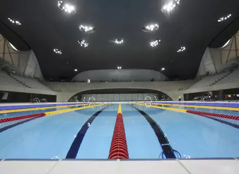 Центар за водни спортови во Лондон 2012 од Заха Хадид Архитекти