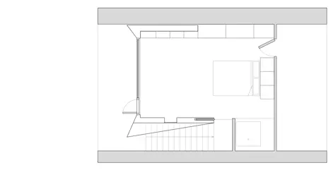 Планът на първия етаж на разширението на таванското помещение с цинково покритие от Konishi Gaffney създава допълнителна спалня