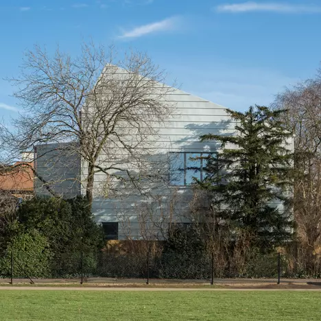 Studio Wimbledon College of Arts oleh Penoyre & Prasad
