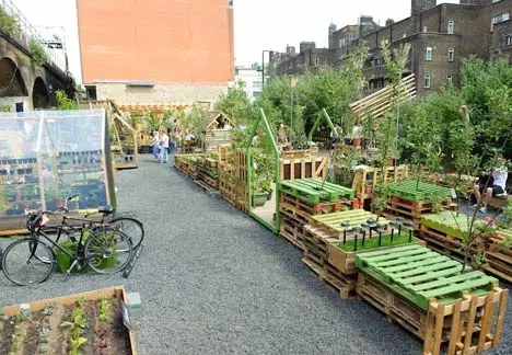 Urban Orchard Heather Ring-en eskutik