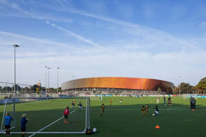 Sportcampus Zuiderpark minn FaulknerBrowns