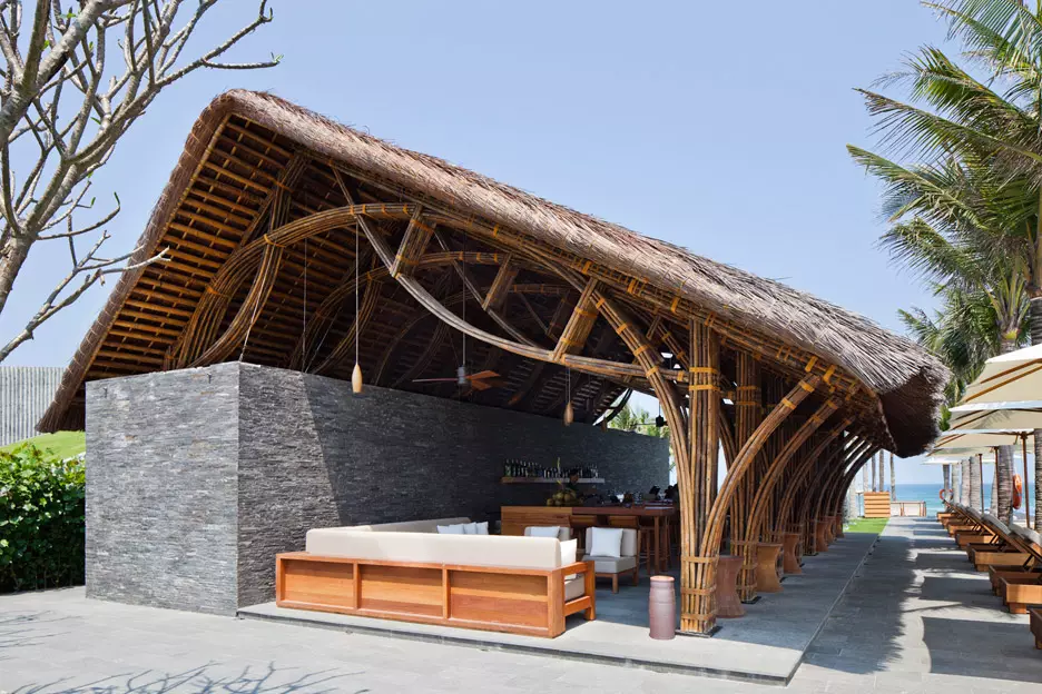 Naman Retreat Beach Bar ku Vo Trong Nghia Arsitek