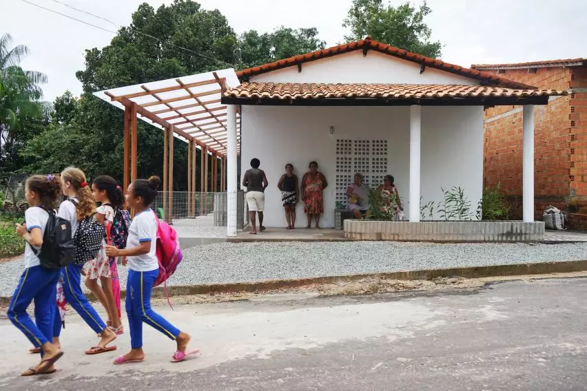 Break-out gebied van Babassu meelfabriek door Estudio Flume