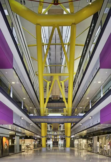 Las Arenas le Rogers Stirk Harbour + Partners