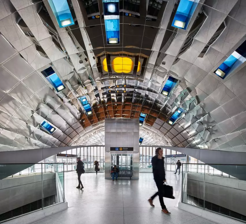 Station Vaughan Metropolitan Center door Grimshaw Architects