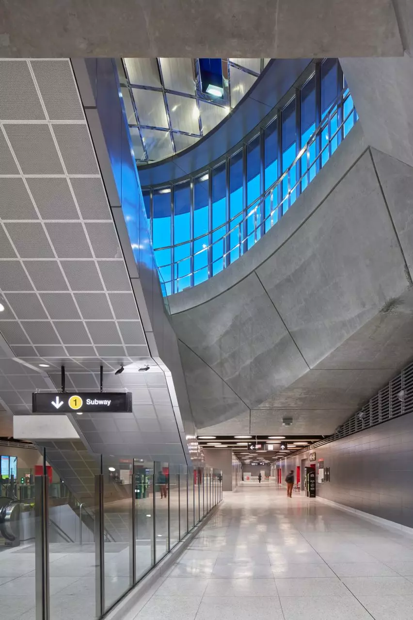 Grimshaw Architects tomonidan yaratilgan Vaughan Metropolitan Center Station