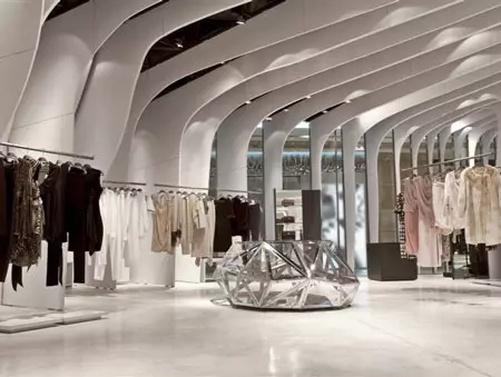 Boutique Runway od CLS Architetti 54217_13