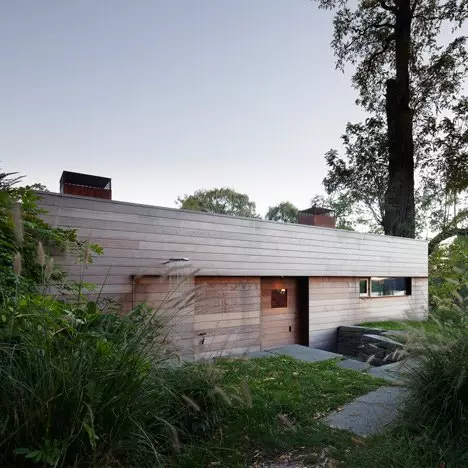 Sauna yn 'e Hudson Valley troch Andre Tchelistcheff Architects