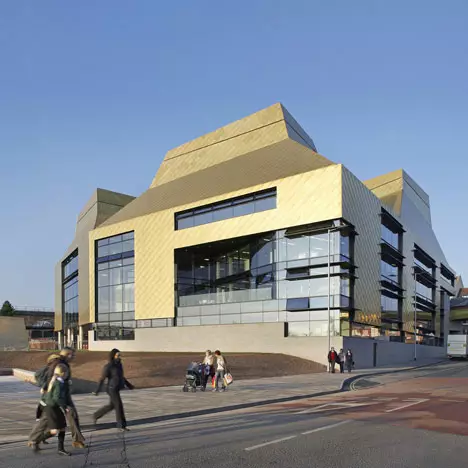 The Hive de Feilden Clegg Bradley Studios