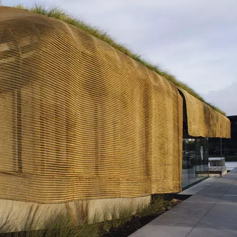 Te Kaitaka 'The Cloak' nga Fearon Hay Architects