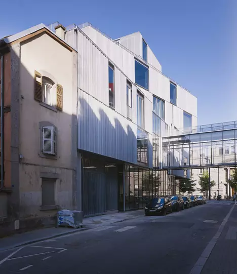 Un bâtiment tout en aluminium de Marc Mimram ajouté à l'école d'architecture de Strasbourg