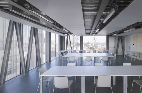 Un bâtiment tout en aluminium de Marc Mimram ajouté à l'école d'architecture de Strasbourg