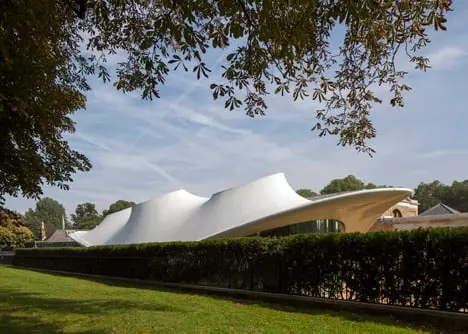 Galeri Serpentine Sackler ku Arsiték Zaha Hadid