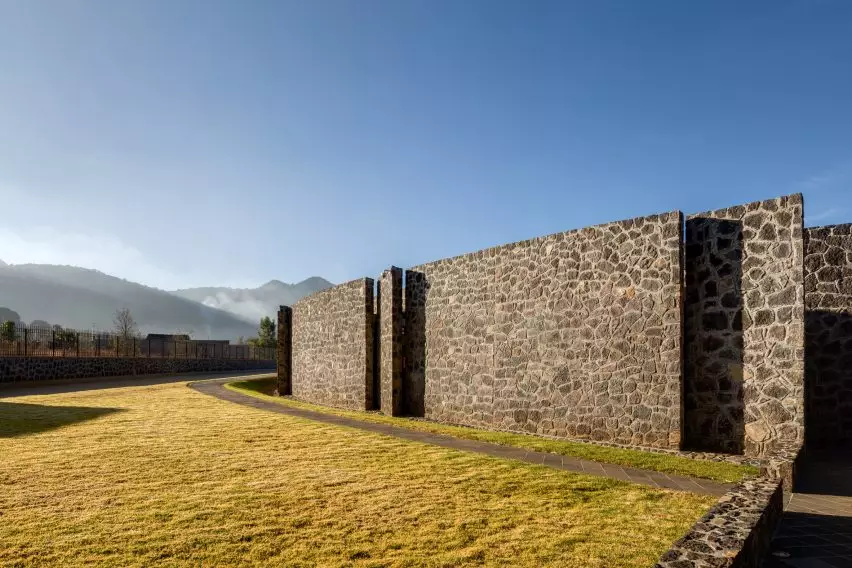 Tribunalele penale din Pátzcuaro, Mexic, de TALLER Mauricio Rocha + Gabriela Carrillo