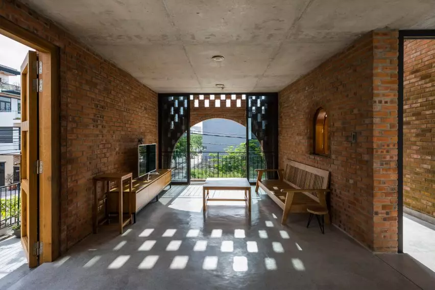 Rumah Cuckoo oleh Tropical Space di Da Nang, Vietnam