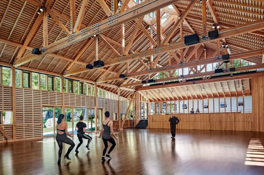Jacob's Pillow Performing Arts Studio od Flansburgh Architects